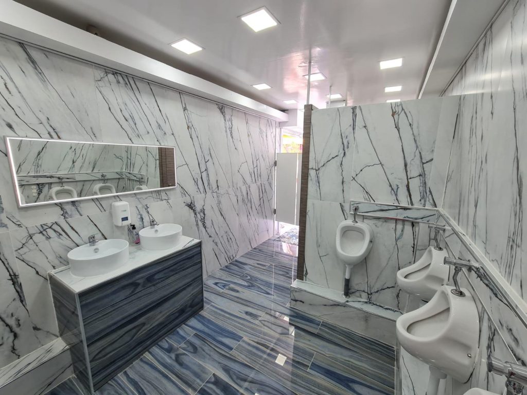 Aseos para eventos en Madrid - Alquiler de baños portátiles